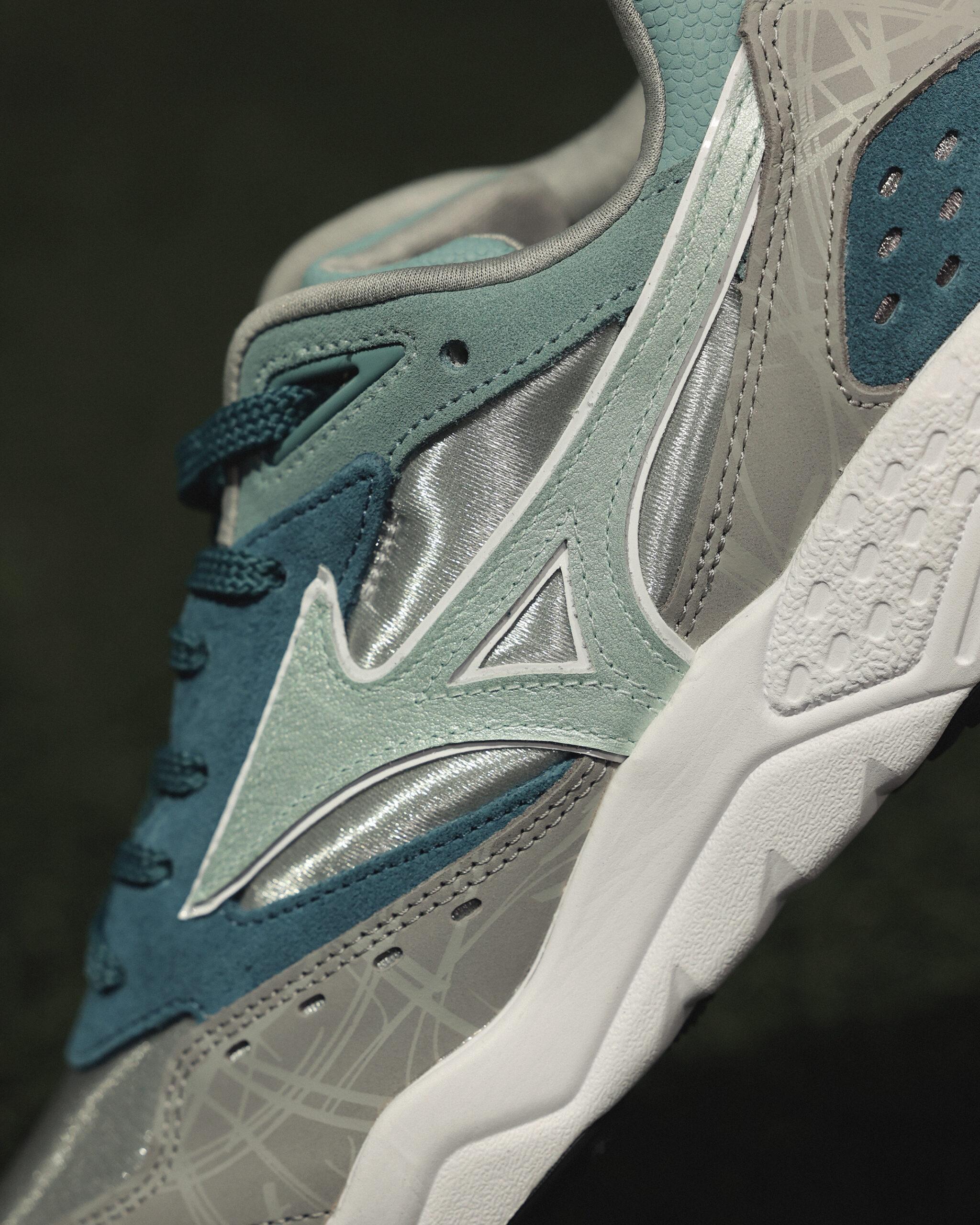 HANON x Mizuno Contender - SELECTA BISSO