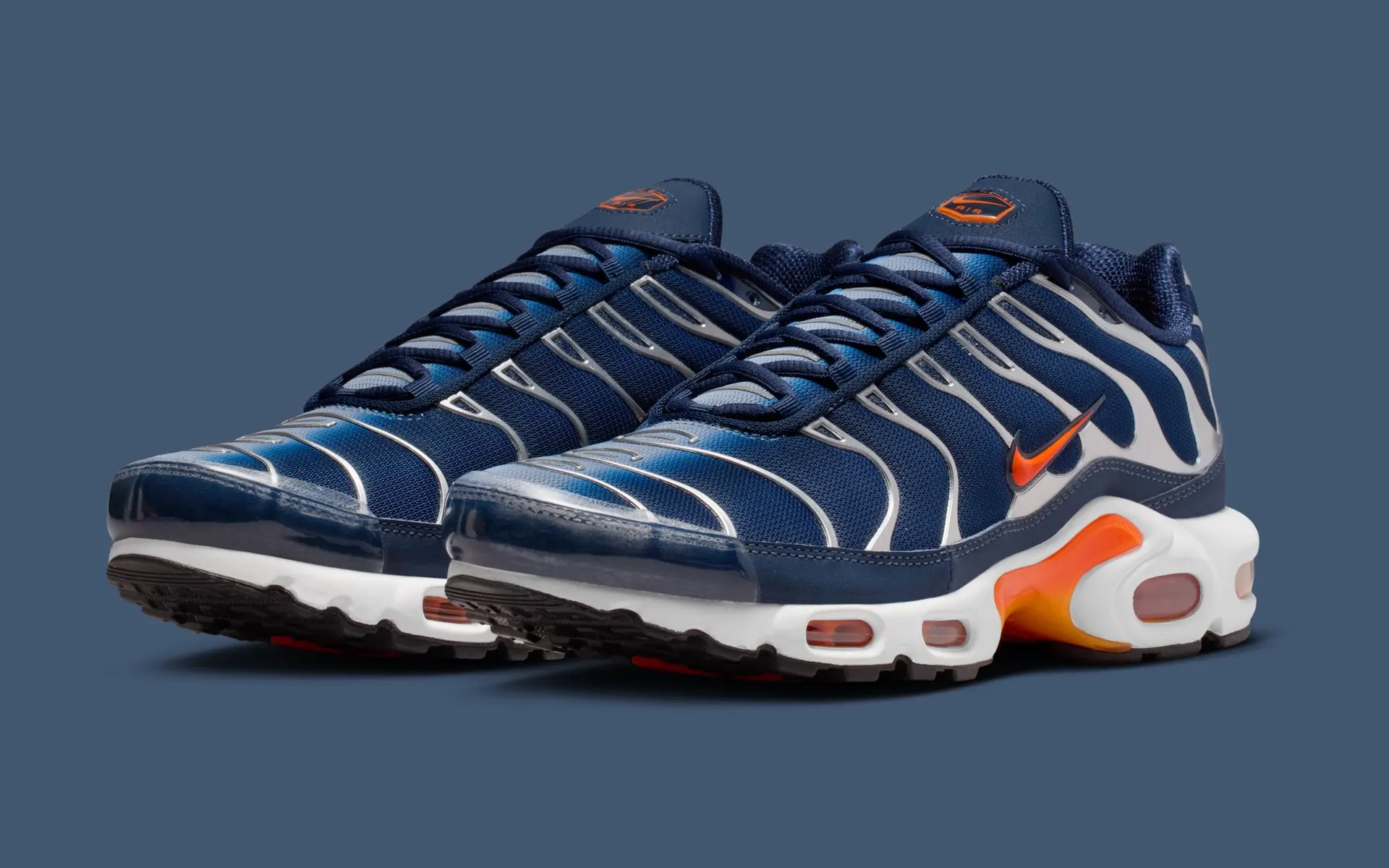 The Nike Air Max Plus “Midnight Navy” confirms the longevity of a 1998 ...