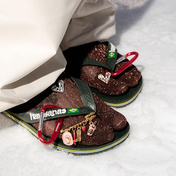 Havaianas lanza sus calcetines y revoluciona el mundo: las chanclas ...