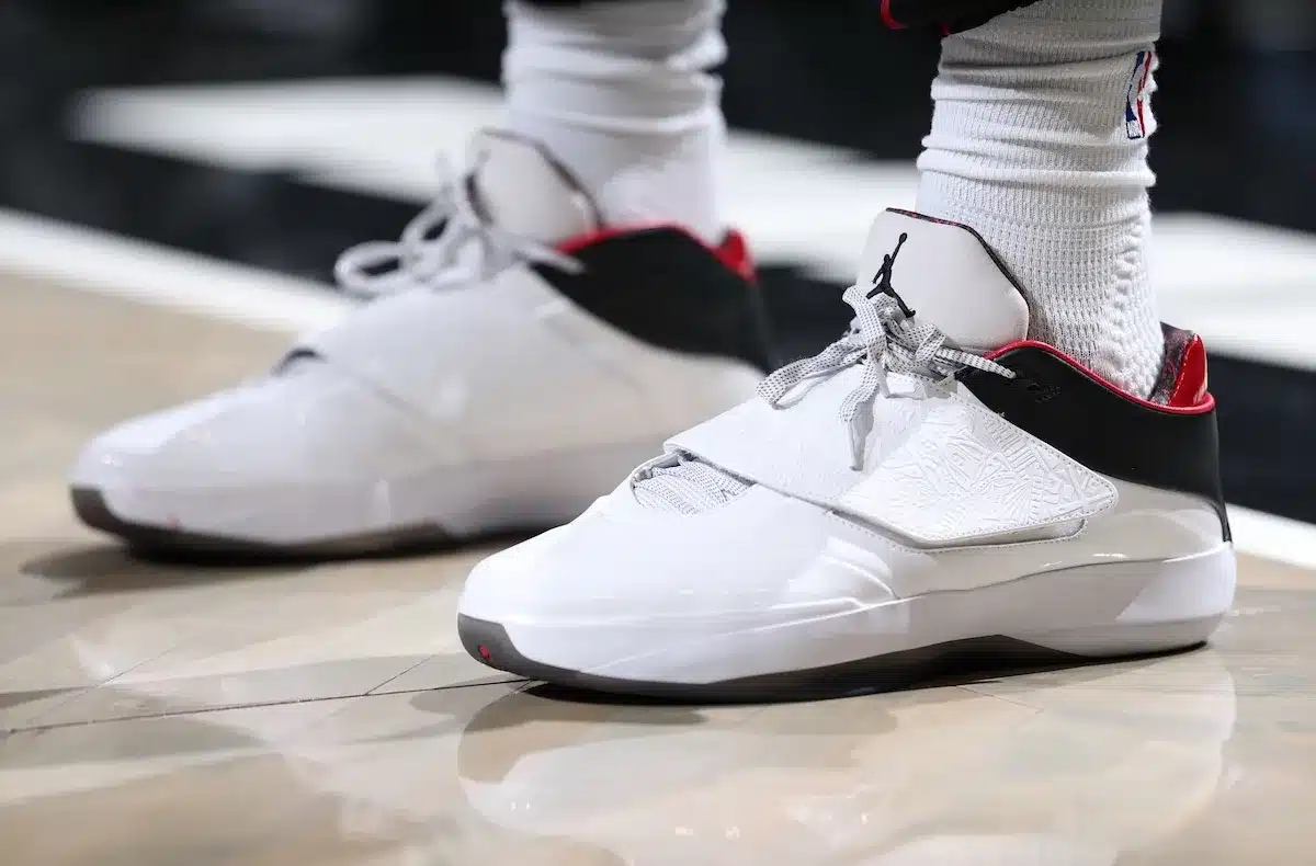 Bam Adebayo unveils the Air Jordan 4020 on NBA courts - SELECTA BISSO