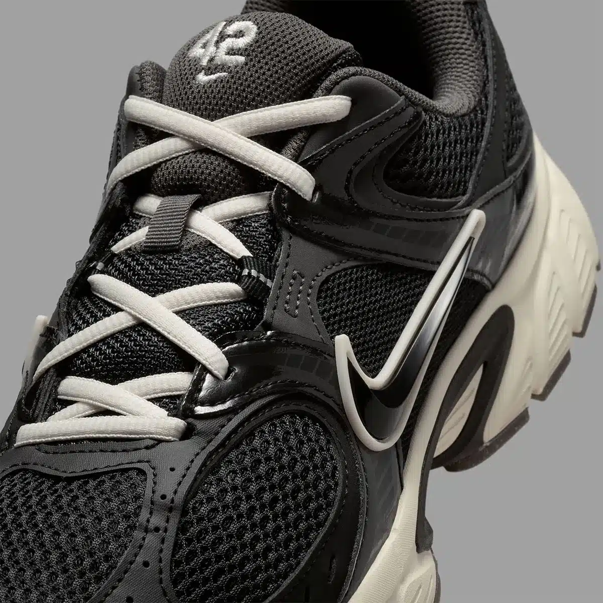 Nike rend hommage à Jackie Robinson avec une V5 RNR spéciale pour 2026 ...